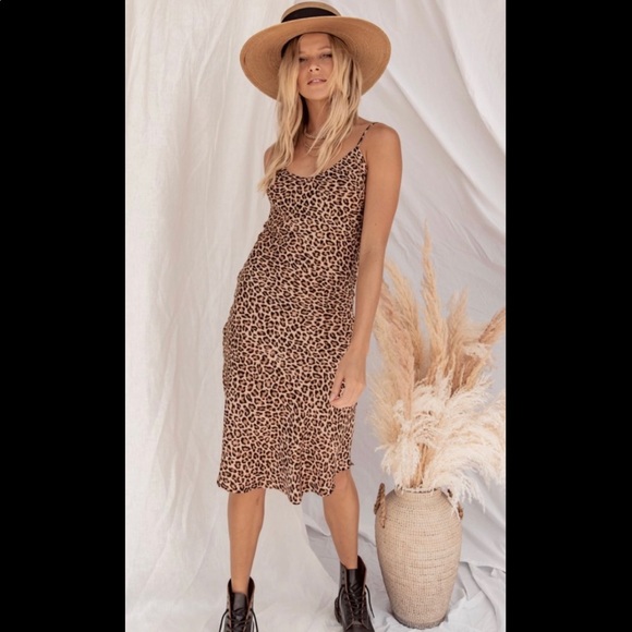 Audrey 3+1 | Dresses | Run Wild Leopard Midi Dress | Poshmark